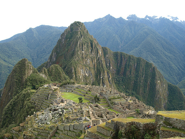 Peru, Empire of Hidden Treasures